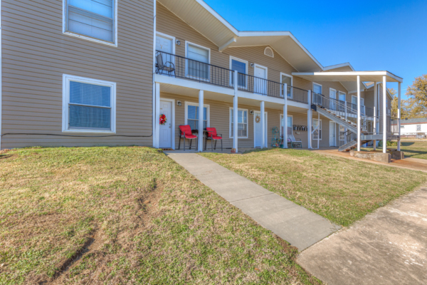 Collinsville Gardens